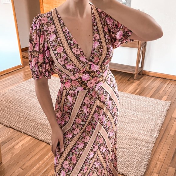 Spell | Dresses | Spell The Gypsy Enchanted Wood Floral V Neck Short ...